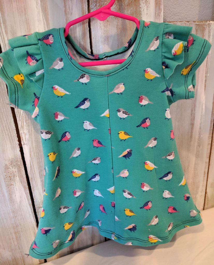 Adalynn Hack: How to add a shoulder flutter sleeve - Mamma Can Do It ...