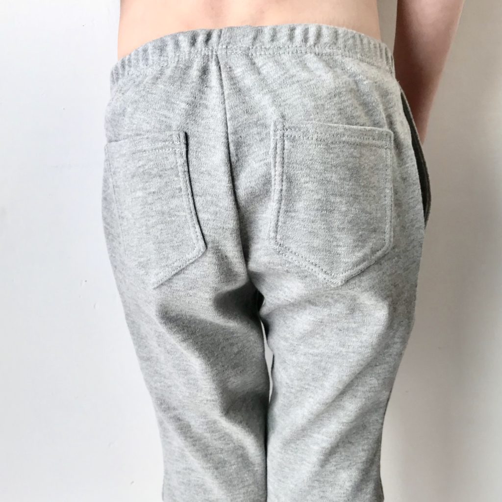 Single Layer Pocket Tutorial - Mamma Can Do It Sewing Blog