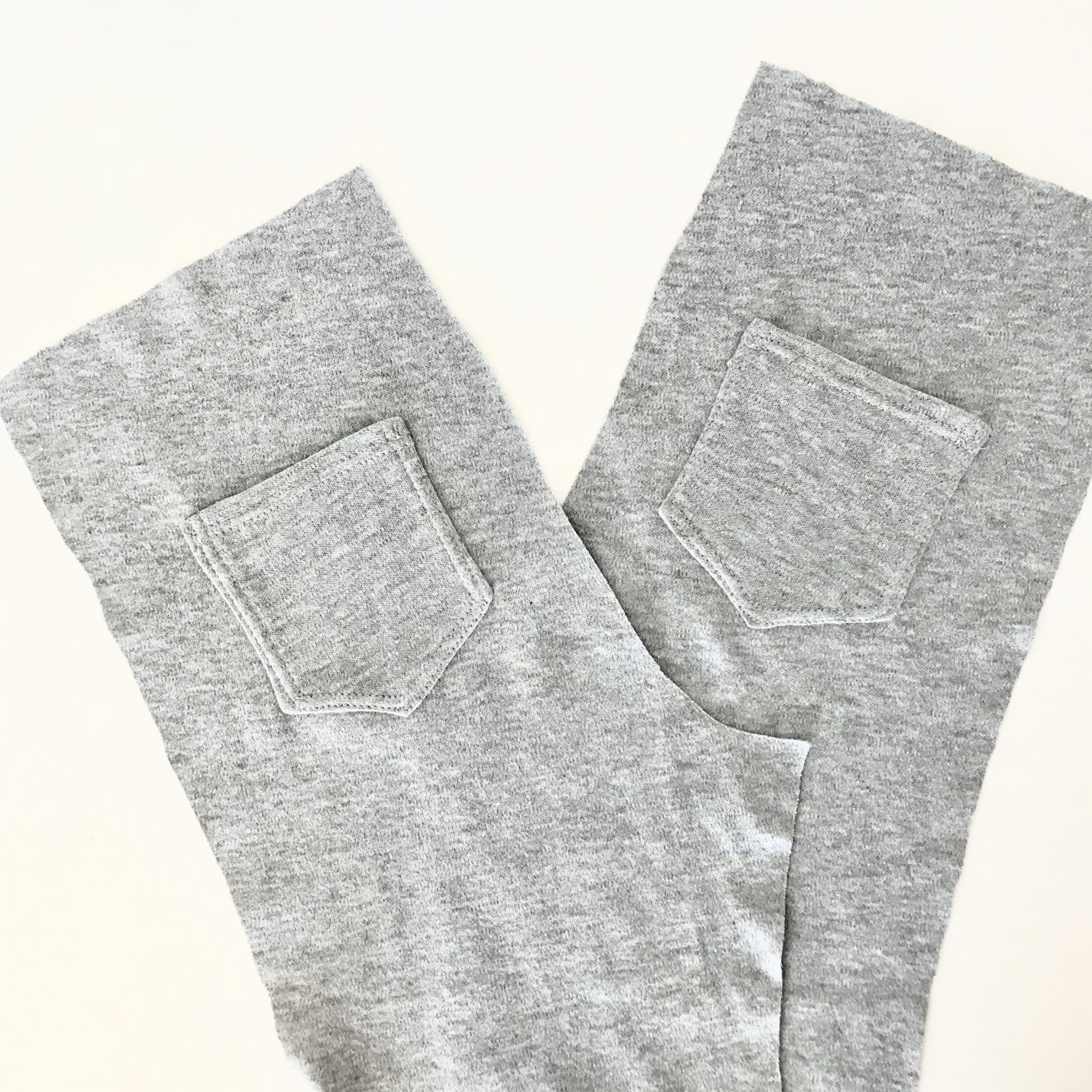 Single Layer Pocket Tutorial - Mamma Can Do It Sewing Blog