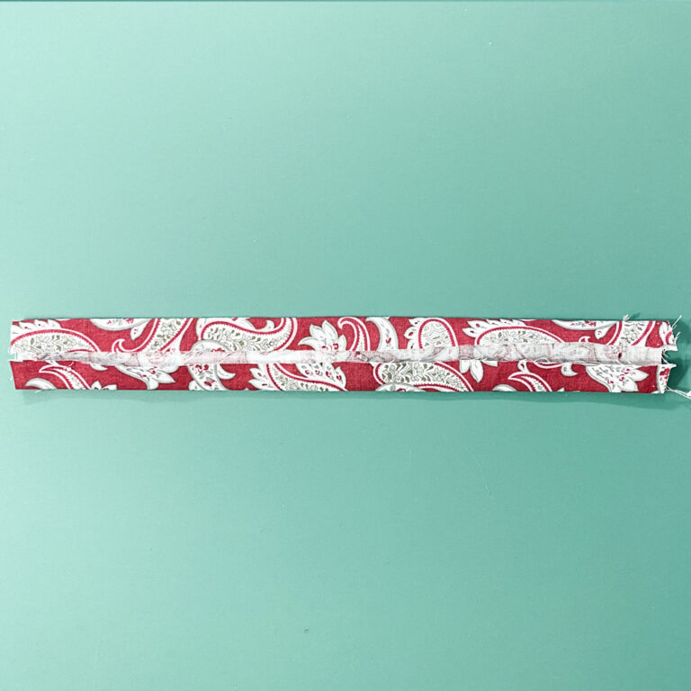 FREE Wristlet Strap Pattern and Tutorial - Mamma Can Do It Sewing Blog