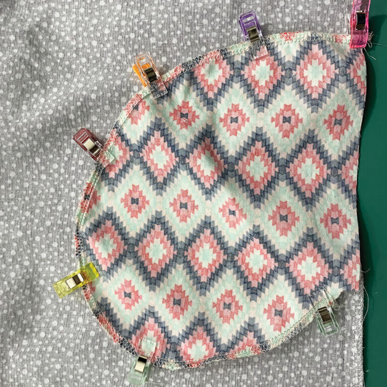 Sew Inseam pockets the easy way! - Mamma Can Do It Sewing Blog